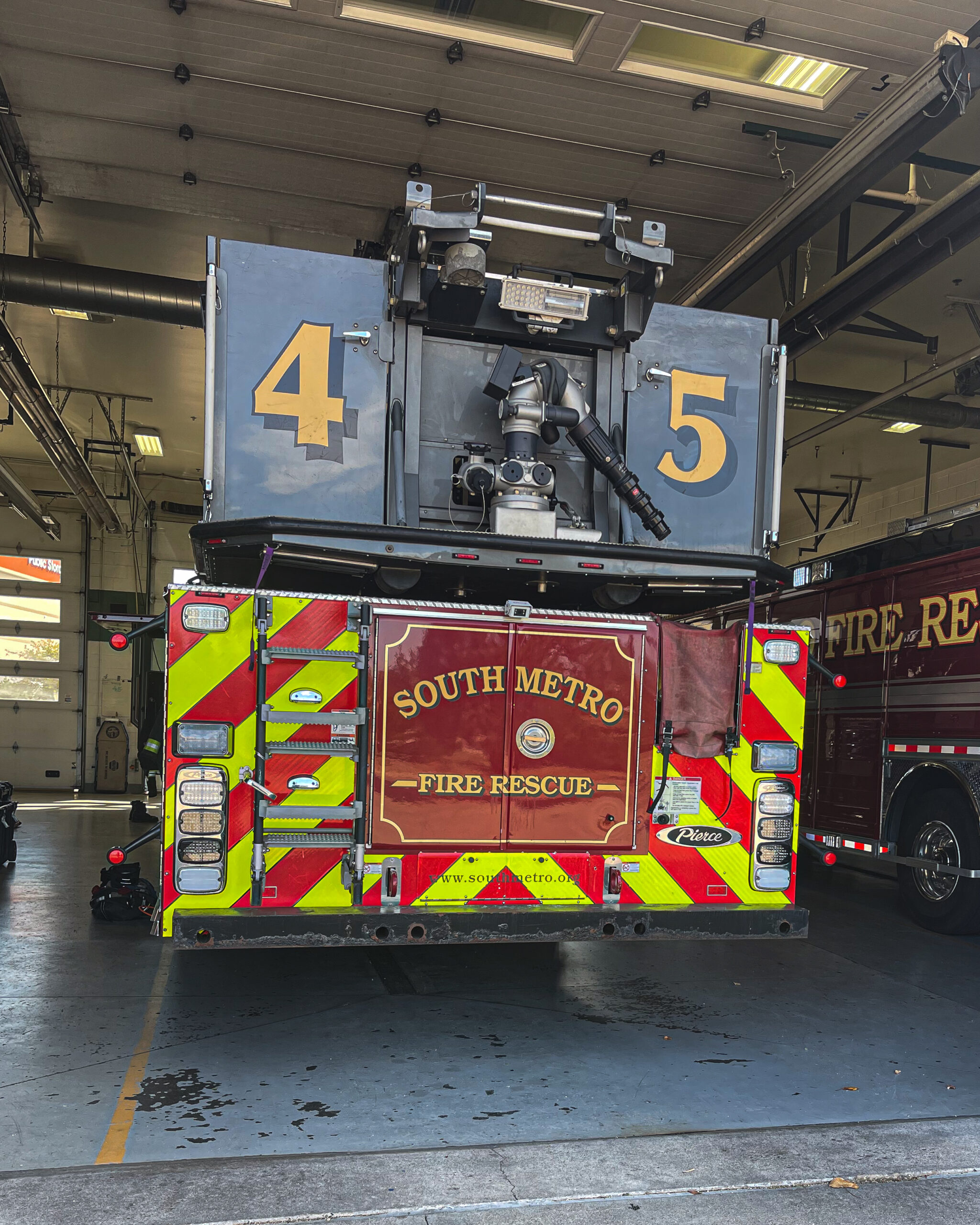 South Metro Fire Rescue | Bear & Bubba Design